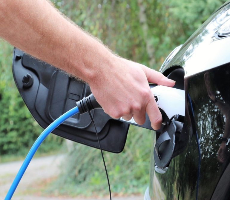 Plug and Charge: Revolutionizing Electric Vehicle Charging